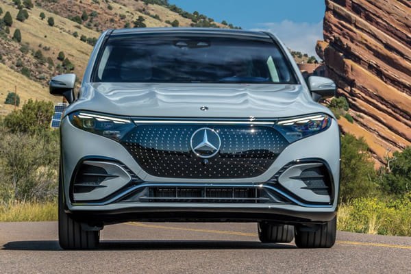 سعر ومواصفات مرسيدس EQS SUV موديل 2024 - ايجي كار
